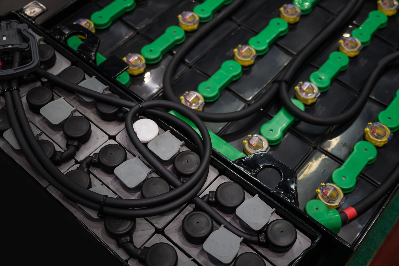 Battery Recycling and Disposal Service - Waste Mission