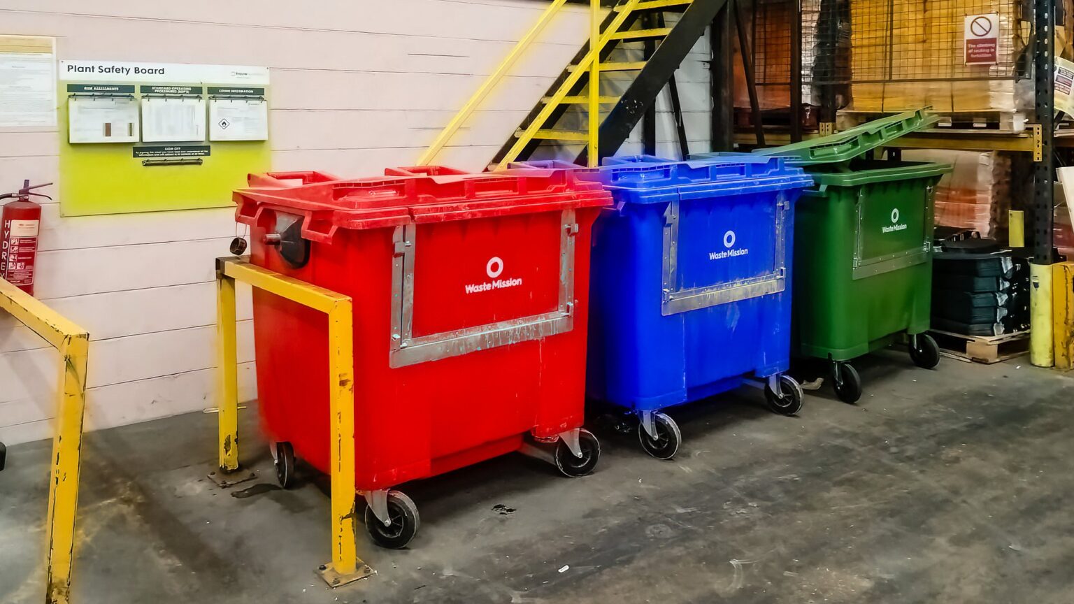 A Complete Guide to Commercial Bins